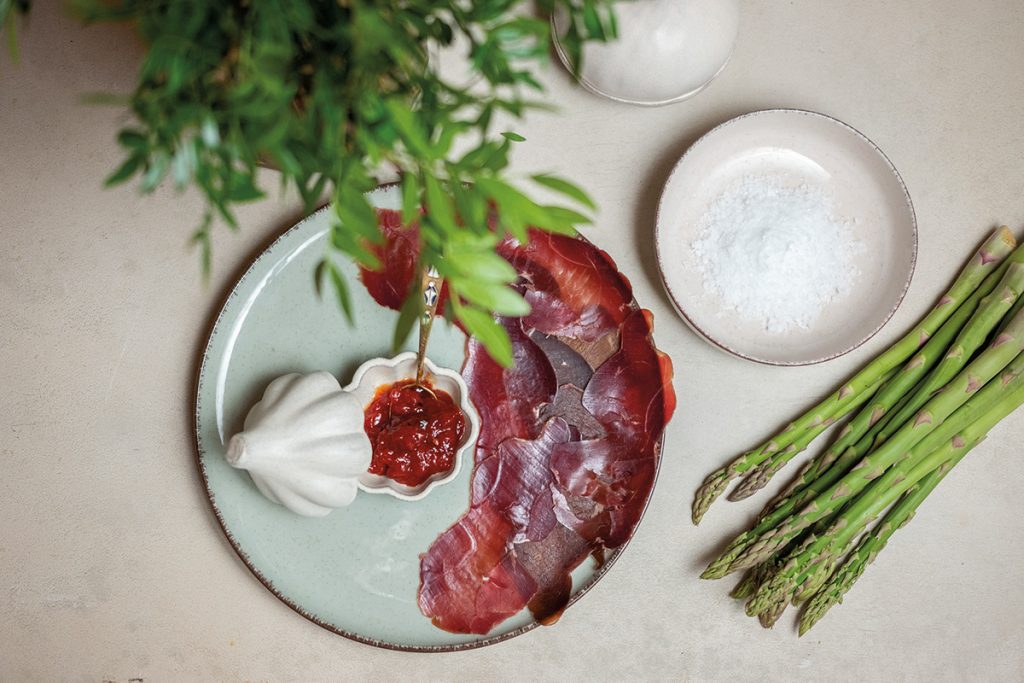 Cecina de toro de lidia - Embutidos Caminero